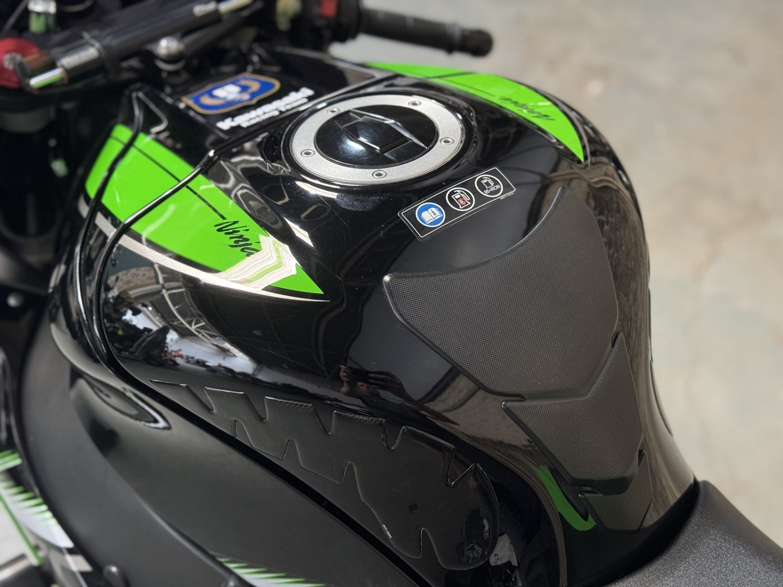 Kawasaki ZX 10 KRT Edition